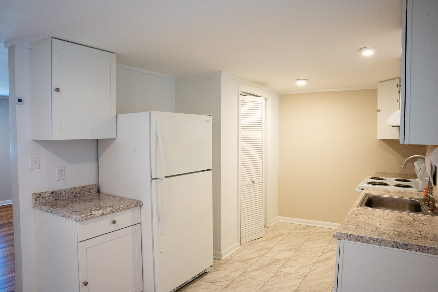 152-B Calvert St.